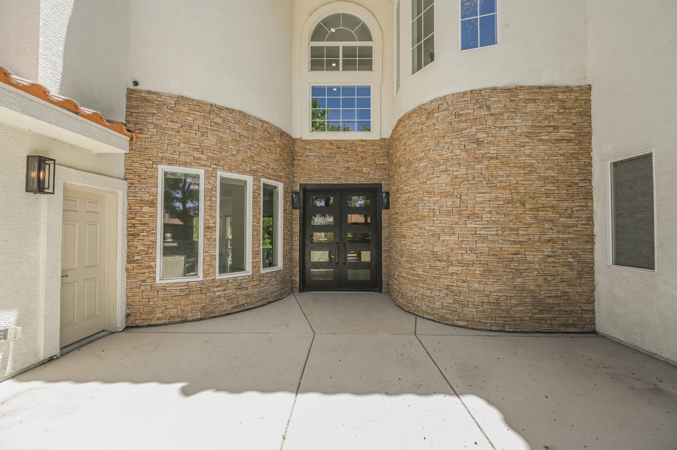 8717 ROBINSON RIDGE DRIVE | NV Broker & Associates